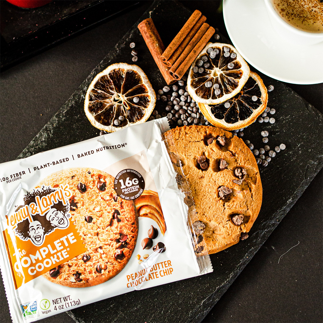 Lenny & Larry's - The Complete Cookie - Vegan protein cookie - TRUFIT.eu